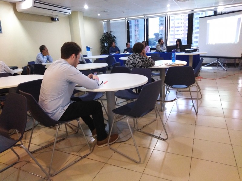 Etesa realiza acto público licitación por mejor valor - ETESA - Empresa ...